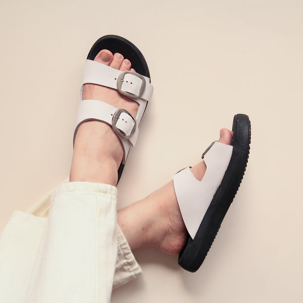 Leslie in Ivory (on black sole) | Rob & Mara