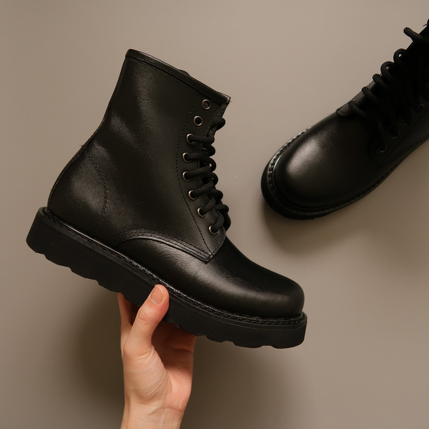 Rob and Mara: Handcrafted Genuine Leather Footwear– Rob & Mara