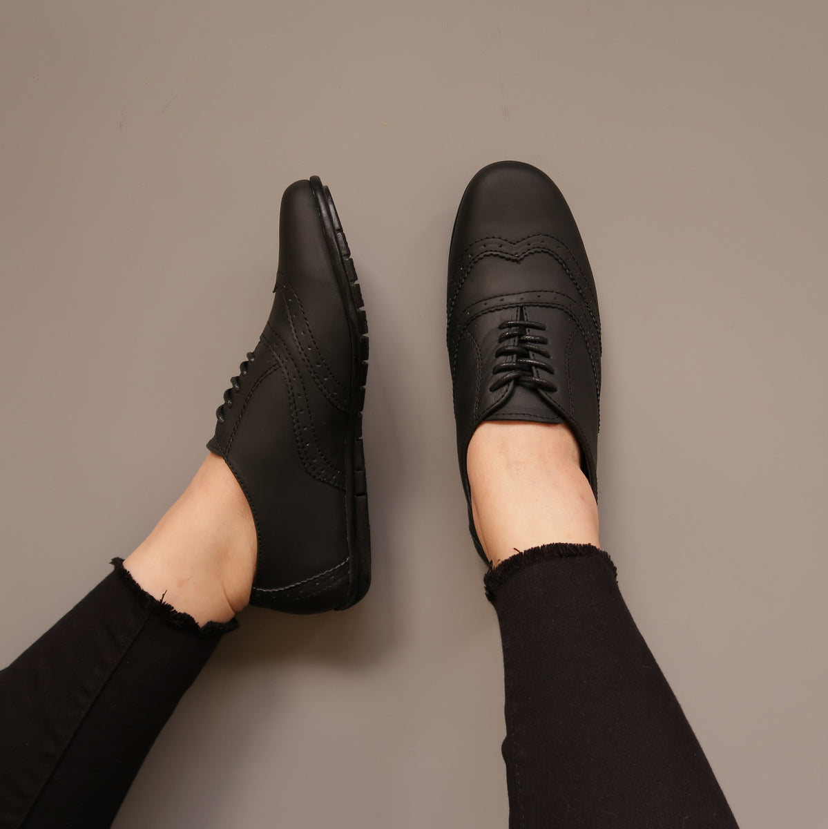 Aster in Black | Rob & Mara